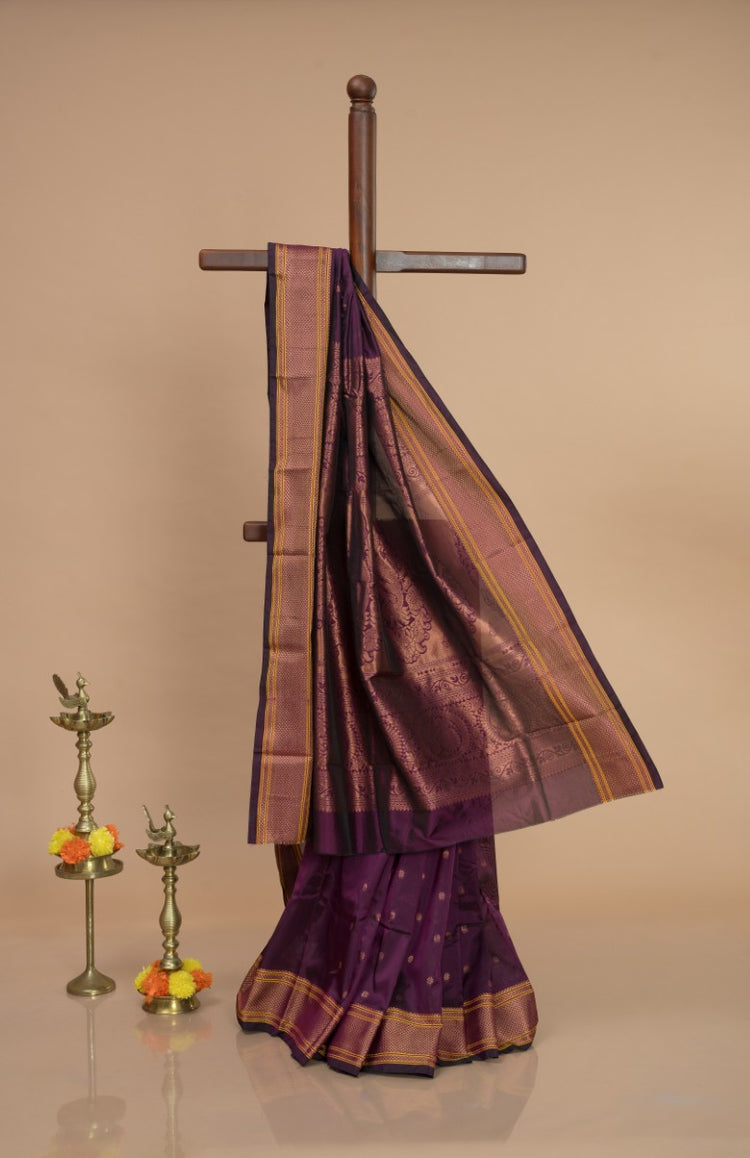 Authentic Sarees & Ethnic Wear Since 1976 | Dwarkadas Shamkumar